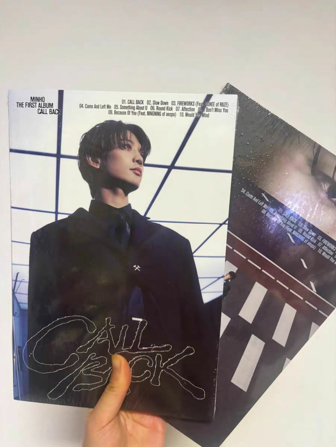 Альбом MINHO (SHINee) - CALL BACK 1-й Album PHOTOBOOK 2 Version SET