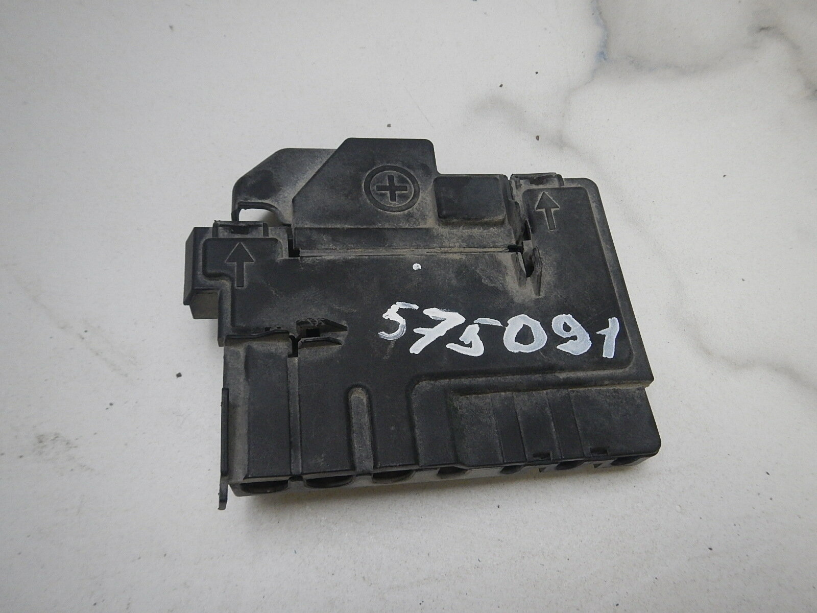 Б/У Блок предохранителей, Volkswagen (Фольксваген)-POLO (SED RUS) (11-) VOLKSWAGEN POLO (Sed RUS) (11-) на АКБ Без видимы...