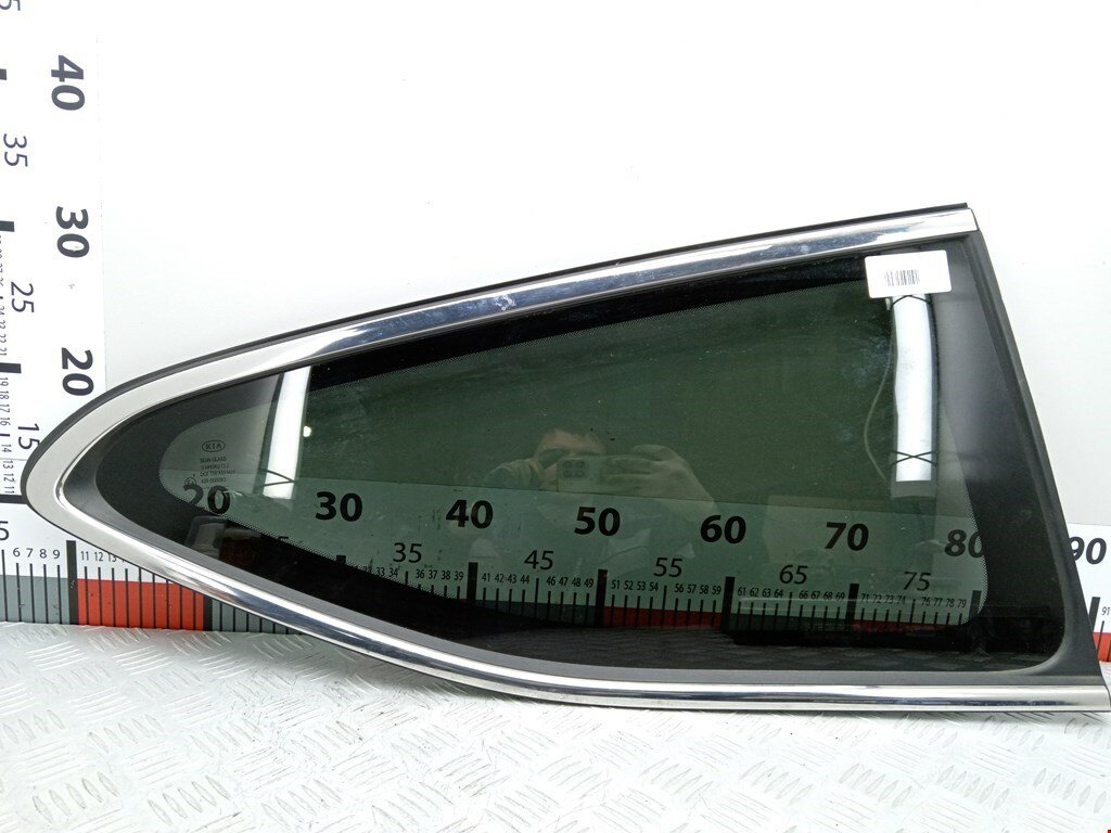 Стекло кузовное заднее правое Kia Ceed 2 (JD) 87820A2810 арт. 1967563