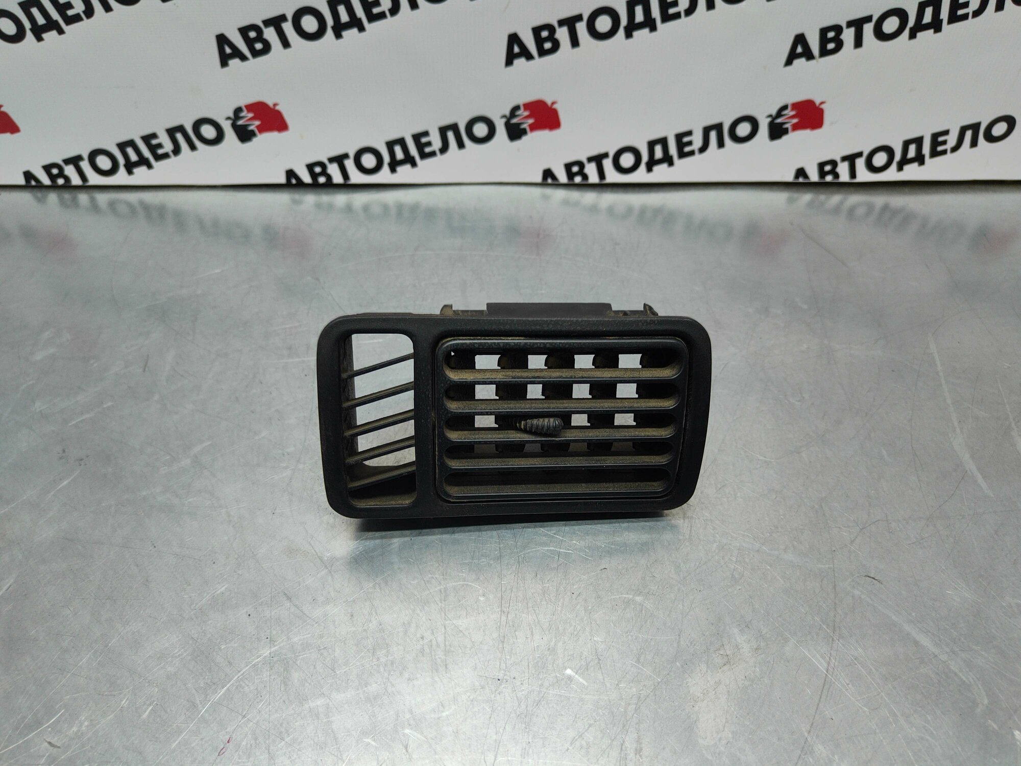 Воздуховод боковой левый Mazda Capella GV8W 1995 г