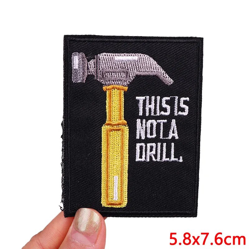 Нашивка "This is Not a Drill" с молотком, 5.8x7.6 см, PE9985CT