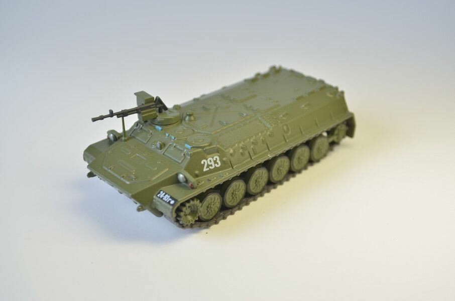 Масштабная модель 1/72, МТ-ЛБ