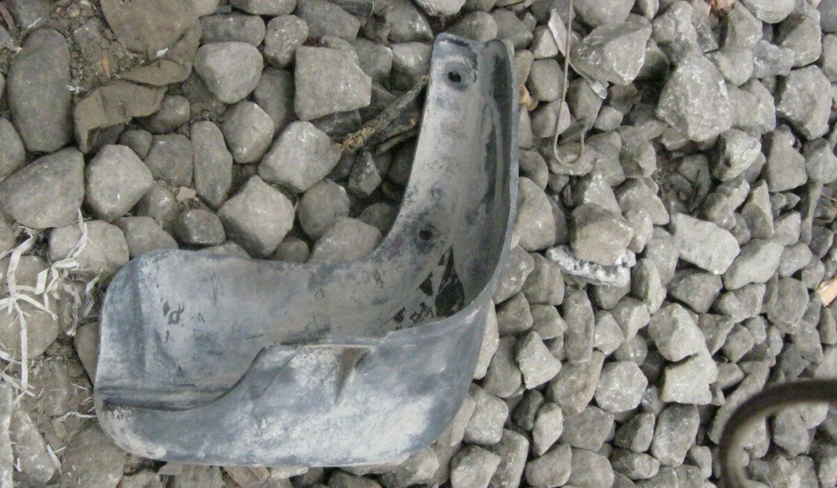 Брызговик передний Lacetti Chevrolet 96545666