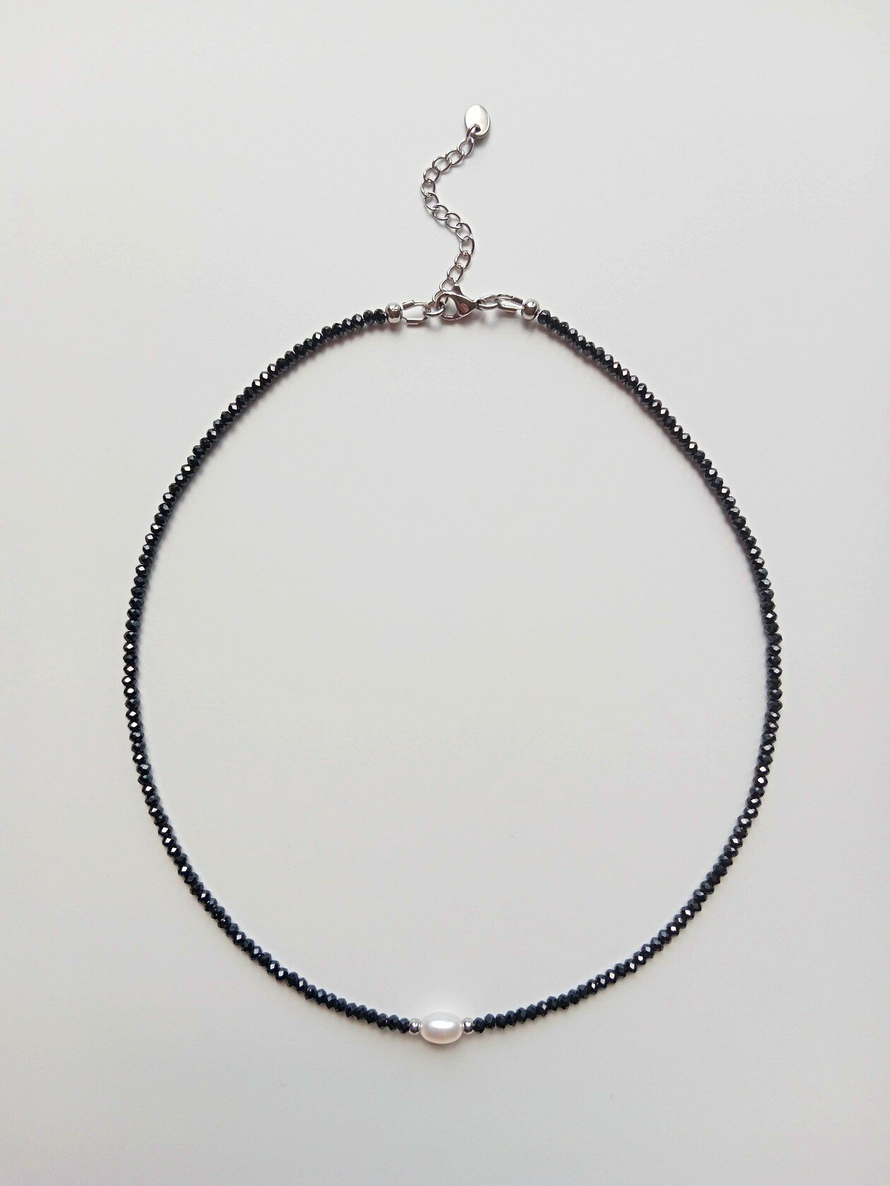 Чокер, шпинель