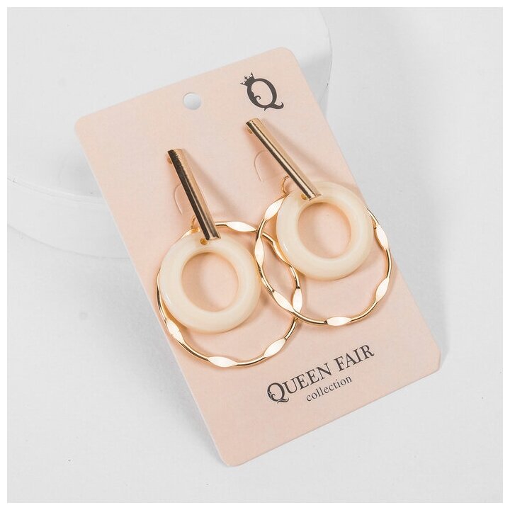 Серьги, пластик