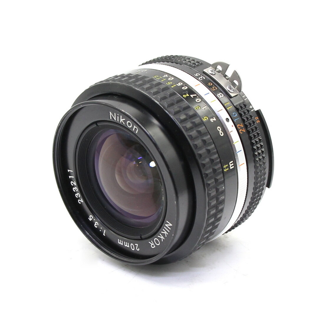 Широкоугольный объектив Nikon AI Nikkor 20mm f/3.5
