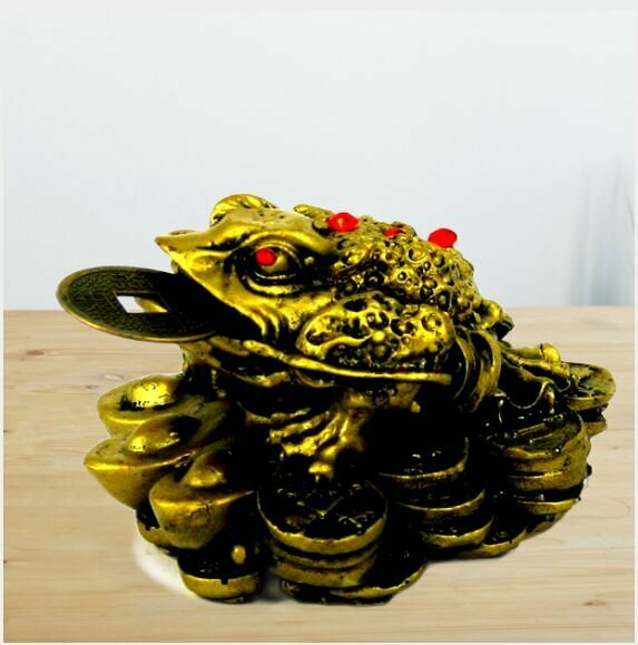 Трехлапая лягушка богатства - фигурка фэншуй 8х6,5х5см полистоун