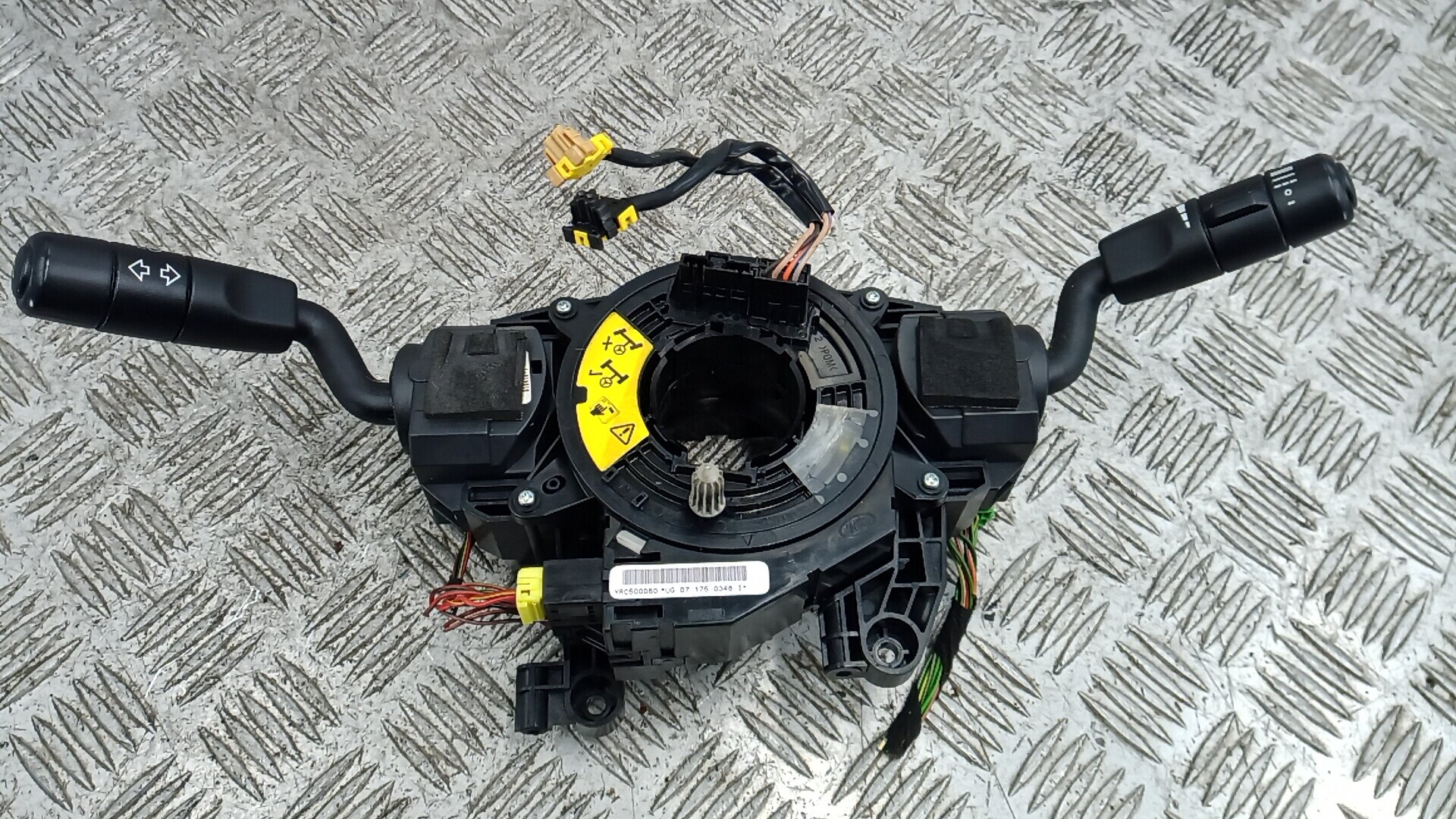 Переключатель поворотов и дворников (стрекоза) LAND ROVER DISCOVERY 3, Номер YRC500080