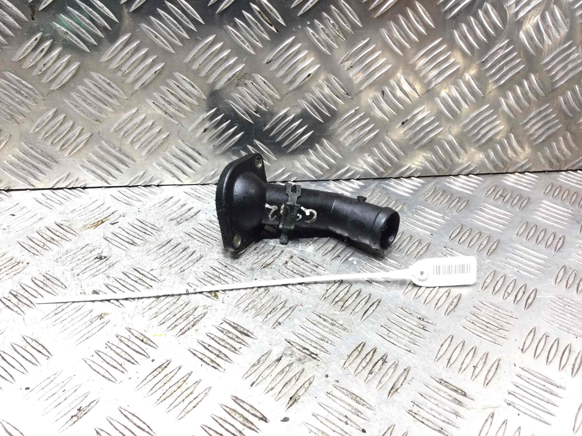 Б/У Корпус термостата Volkswagen Golf 4 поколение (1997-2004) 2004 г.