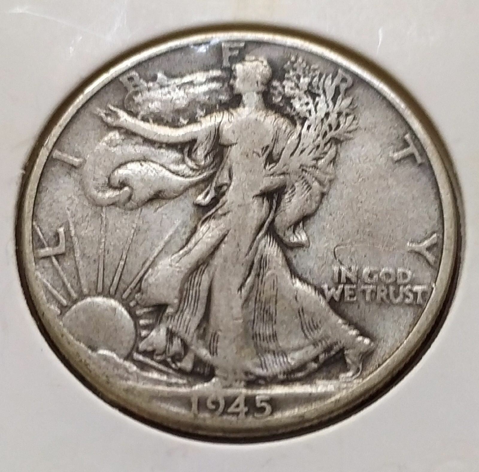 50 центов 1945 год США D Шагающая свобода