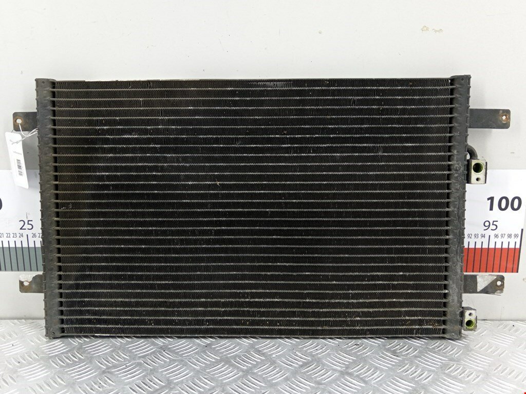 Радиатор кондиционера Volkswagen Sharan 1 7M0820413F арт. 2072479