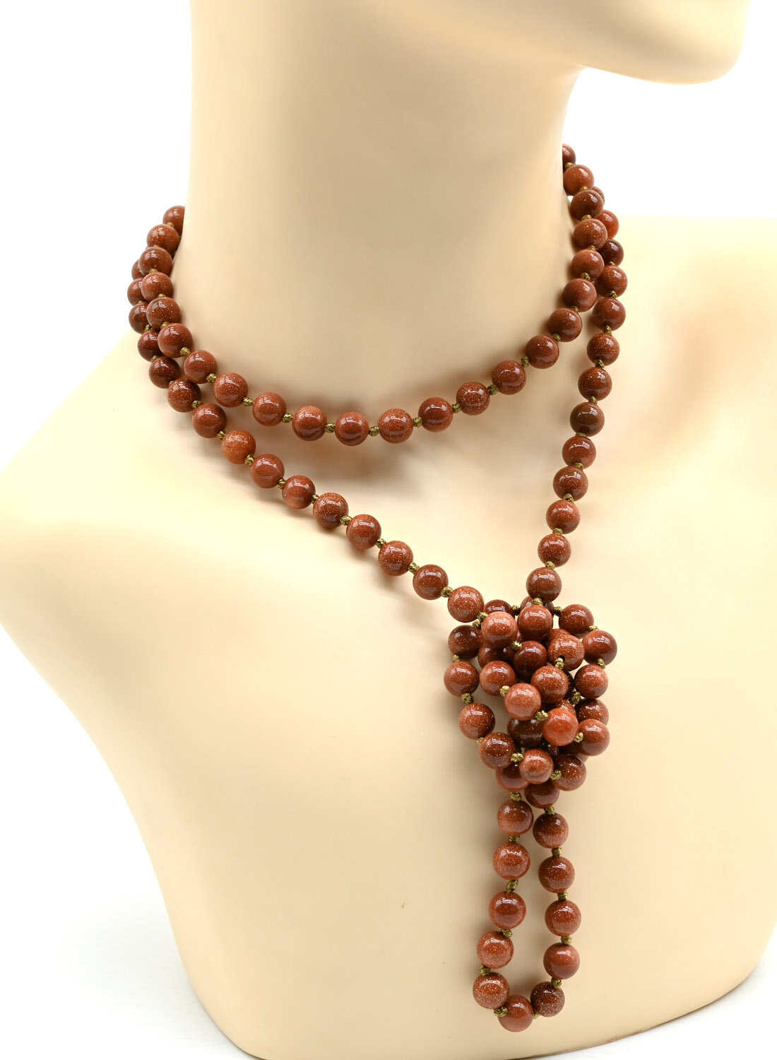 Бусы, авантюрин