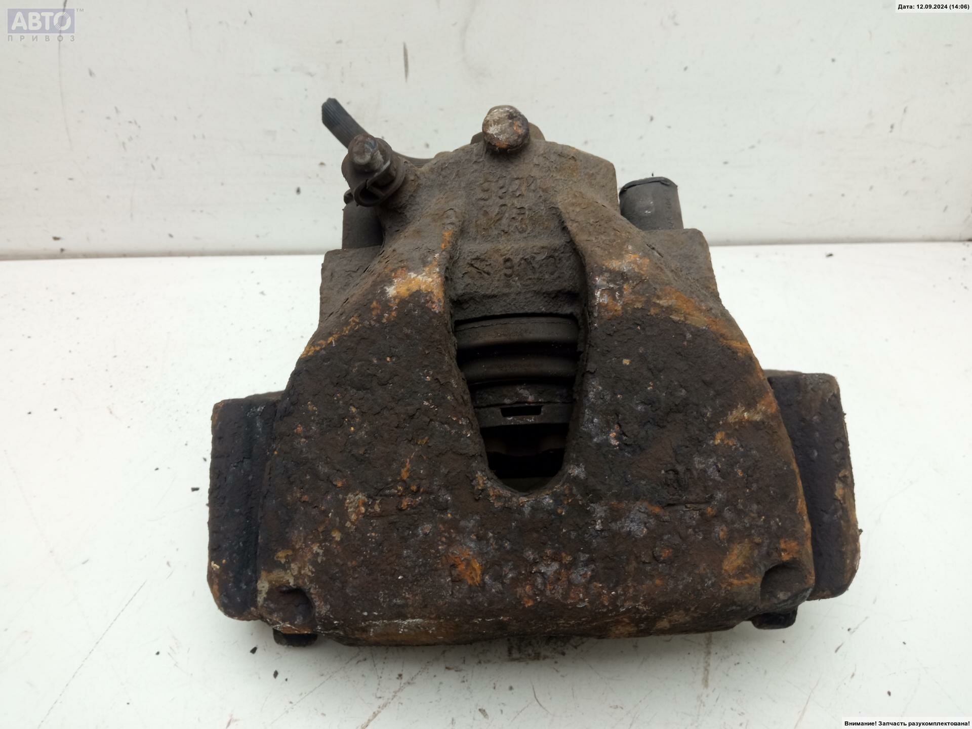 Суппорт передний правый Saab 9-3 (1998-2002)