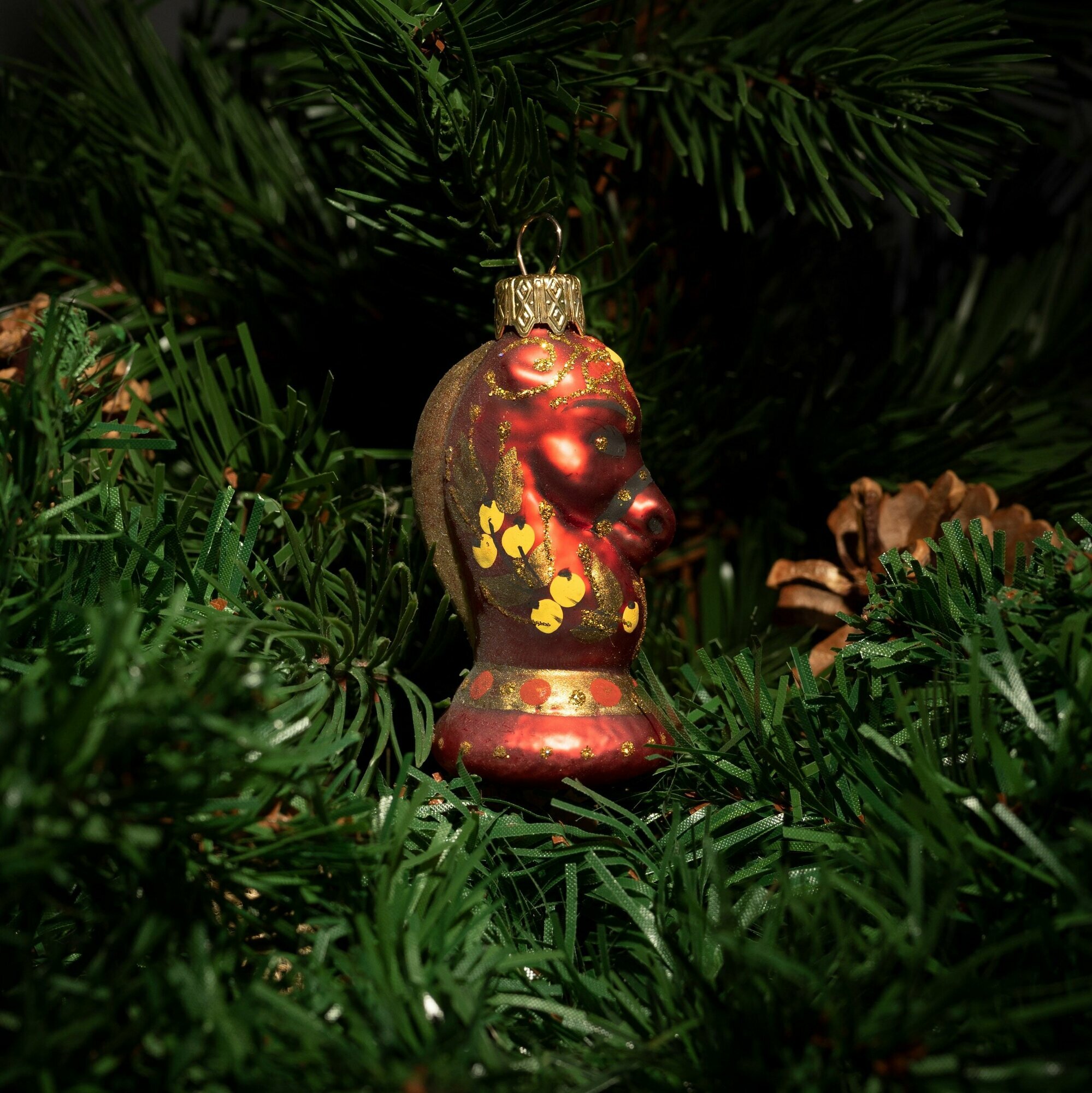 Игрушка на елку Шахматный конь. Народные узоры 9см