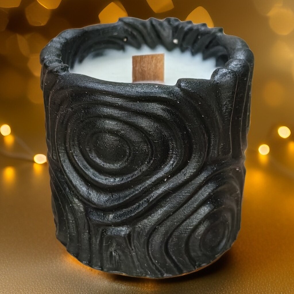 Черная Арома свеча "Геометрия Роскоши "Черный перец, амбра, нероли" 14 февраля, 23 февраля