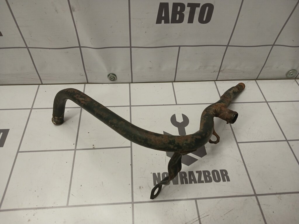 Трубка охлажд. жидкости металлическая Audi 80 90 B3 86-91