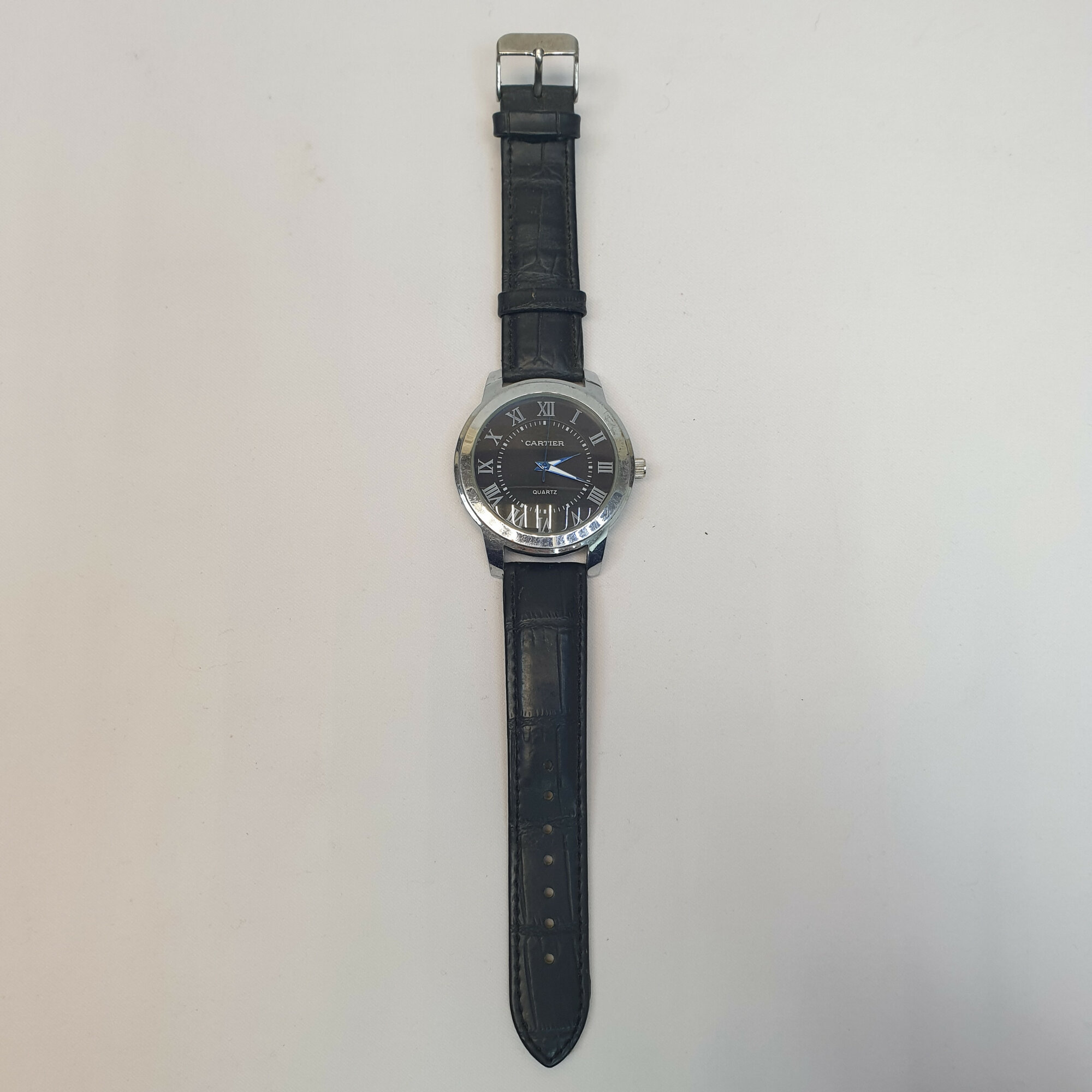 Часы наручные мужские кварцевые CARTIER, рабочие. Франция