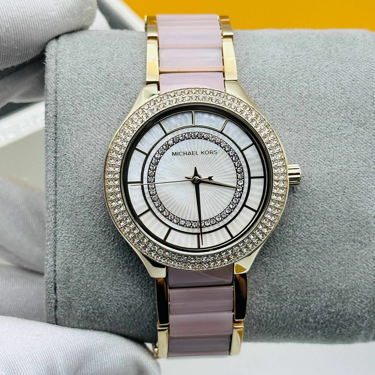 Наручные часы MICHAEL KORS
