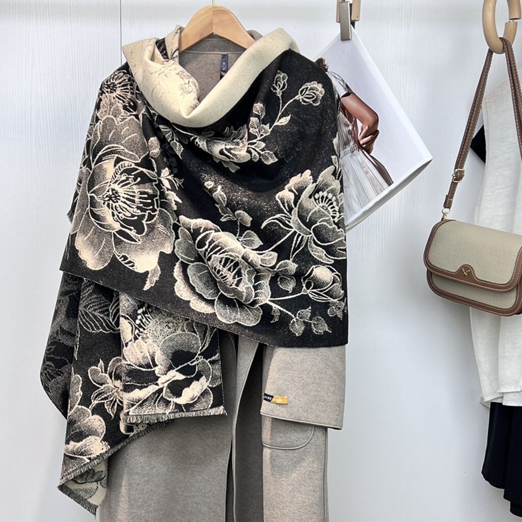 Шарф для женщин