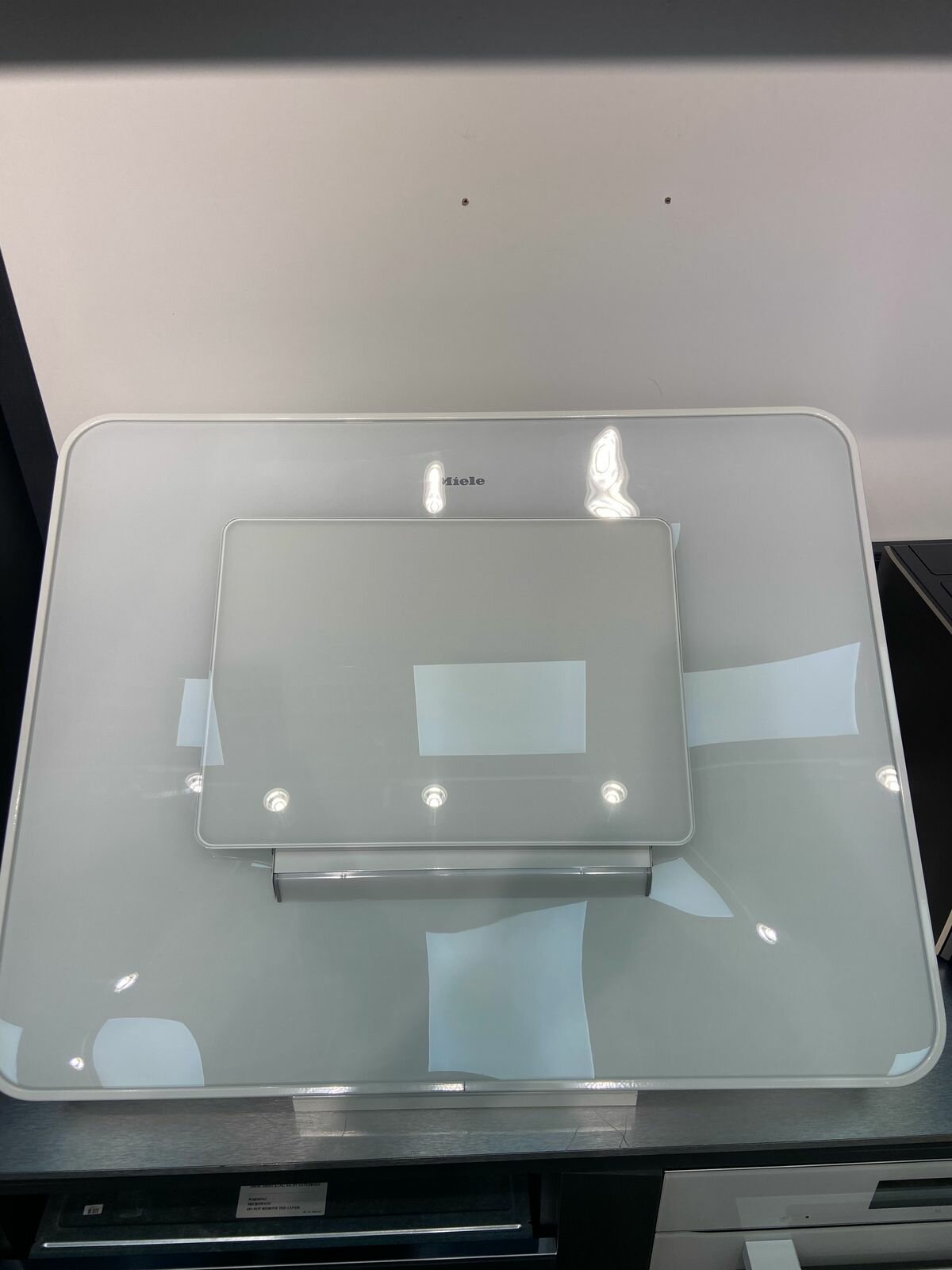 Вытяжка Miele DA 6998 W Pearl