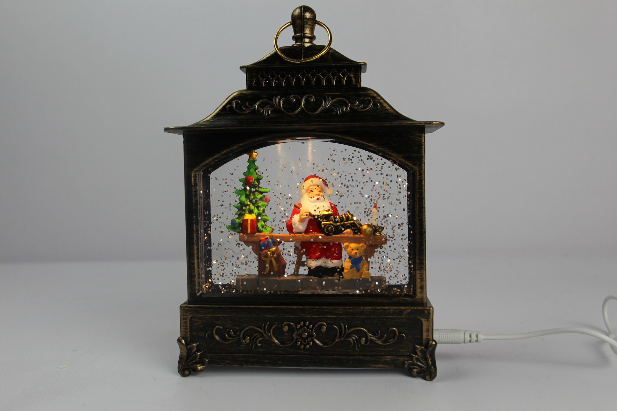 Новогодний фонарь-"Дед Мороз делает игрушки", LED, USB, музыка, подсветка, 3*ААА,19х6х14 см, цвет бронза
