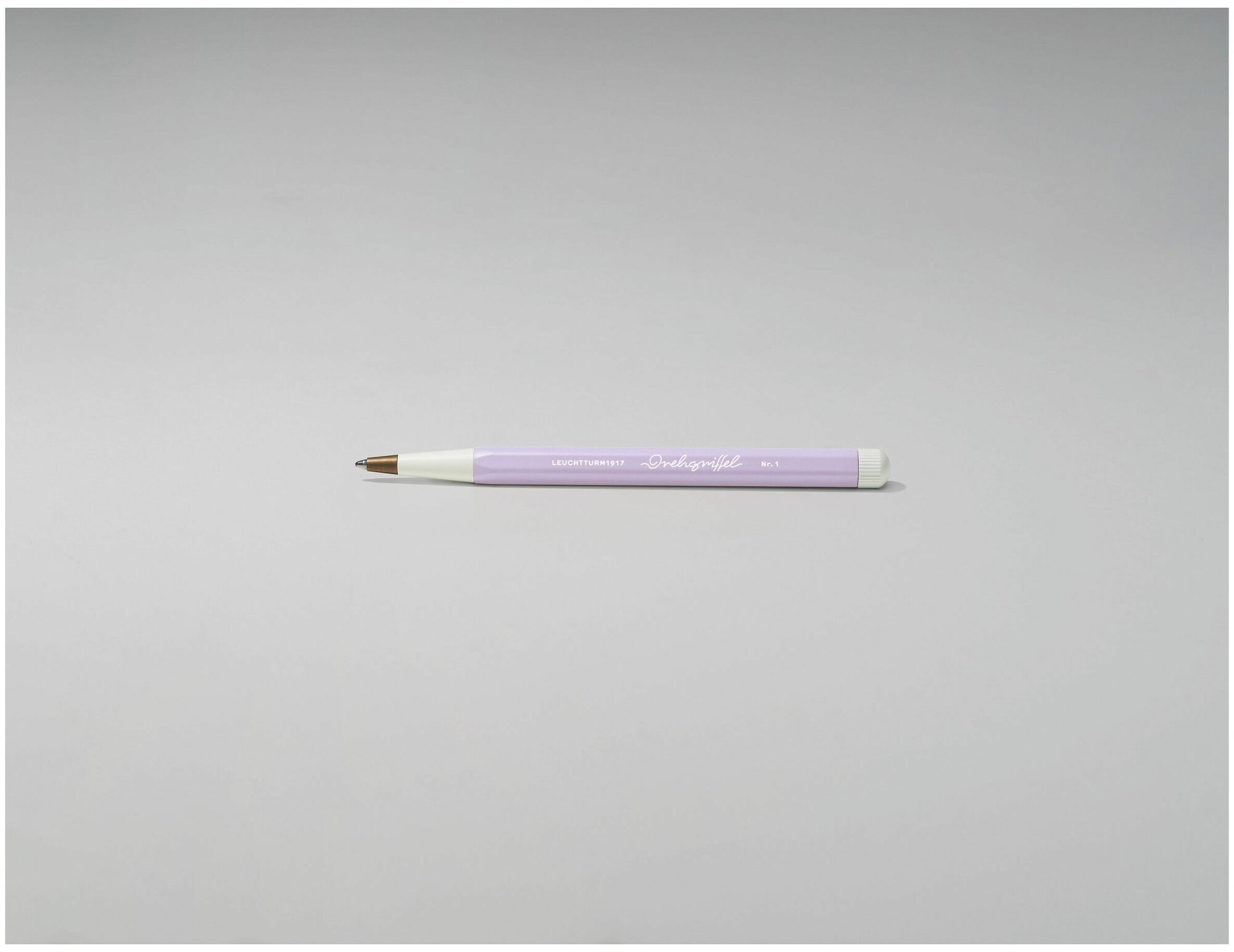 Ручка-роллер Leuchtturm Drehgriffel Nr. 1 сиреневый корпус чёрные чернила