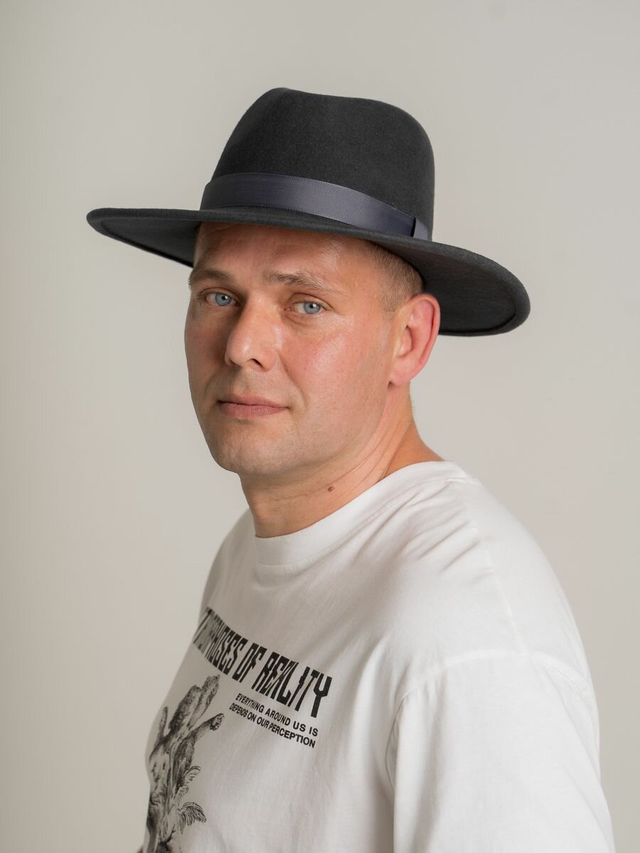 Шляпа для мужчин