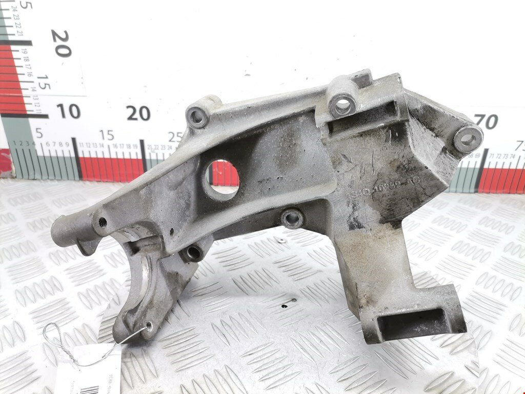 Кронштейн генератора Ford Focus 1 1S4Q10239AC арт. 1876865