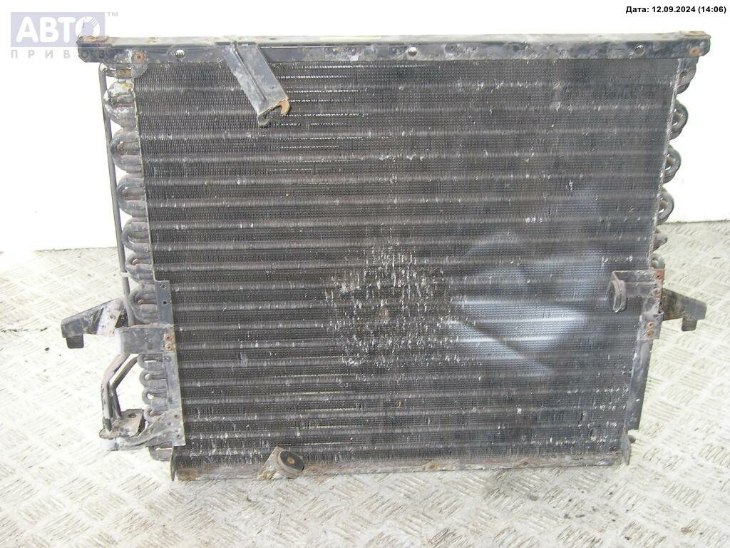 Радиатор охлаждения (конд.) BMW 3 E36 (1991-2000)