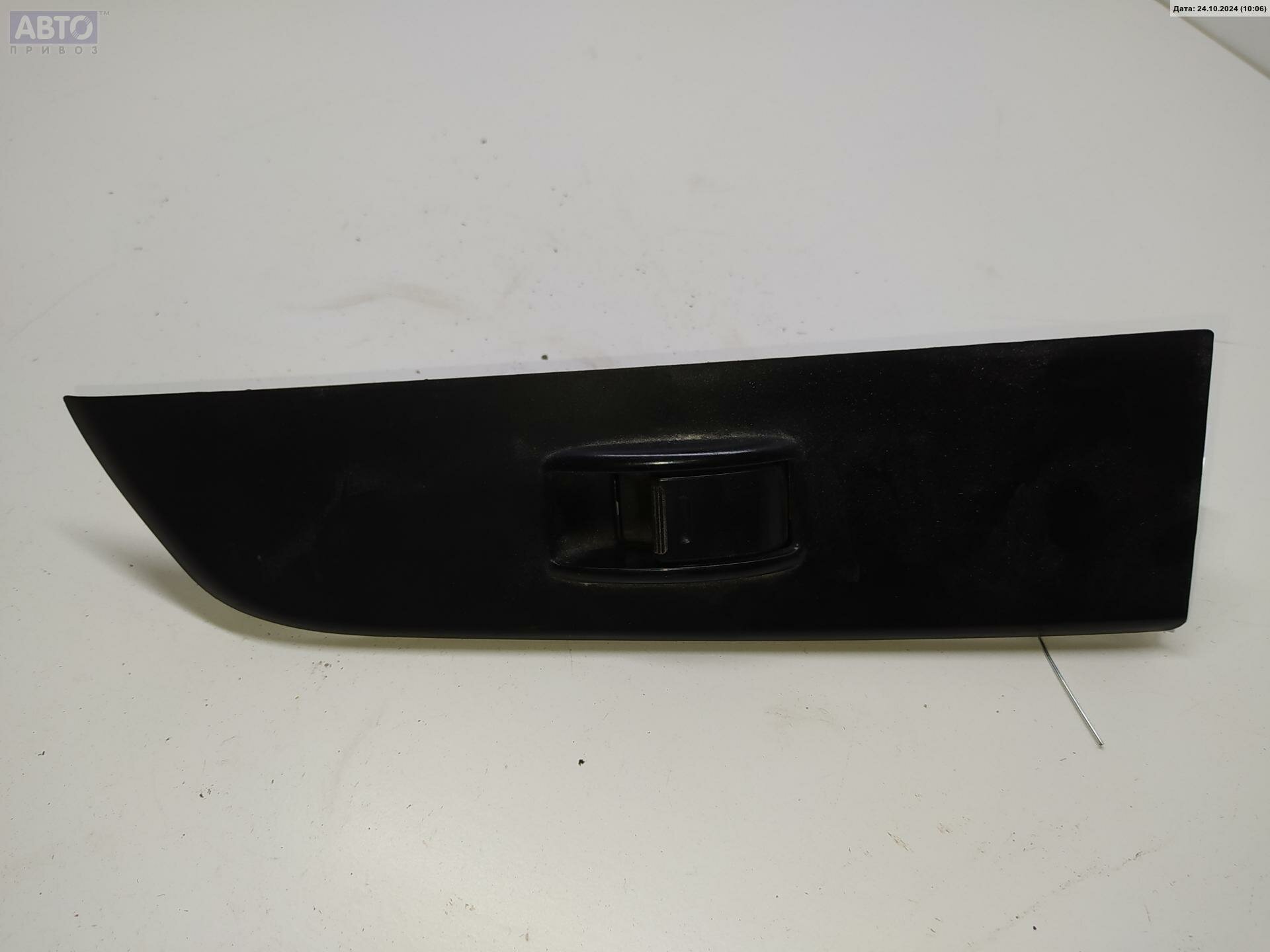 Кнопка стеклоподъемника переднего правого Toyota Paseo