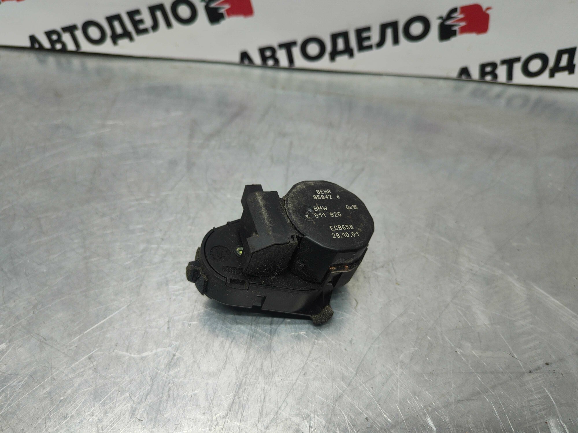 Сервопривод печки BMW X5 E53 2000 г.в