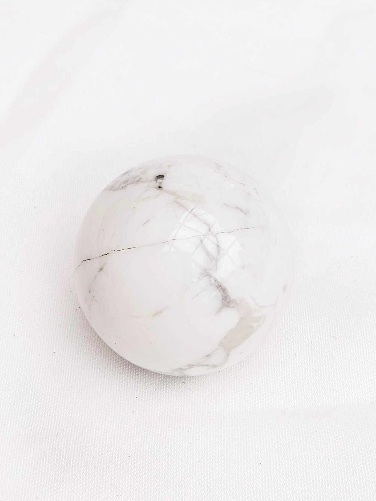 Шар из натурального камня говлит 25 мм