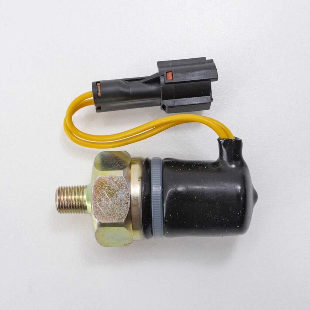 Датчик давления масла ISUZU FORWARD 6HH1, 6HL1, GEN