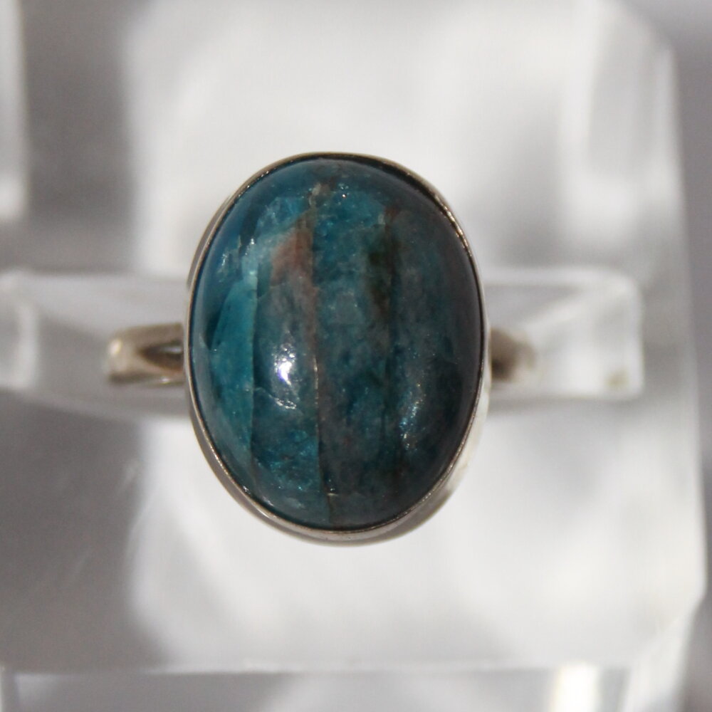 Кольцо, апатит