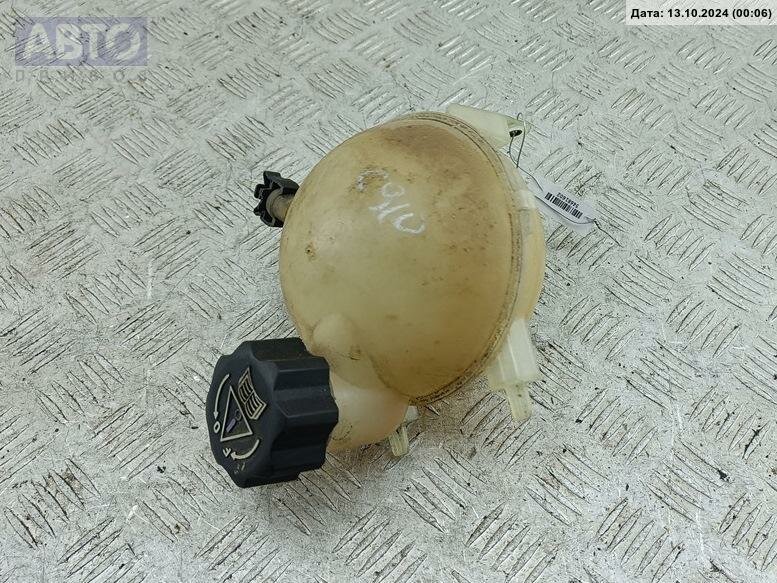 Бачок расширительный Peugeot 307