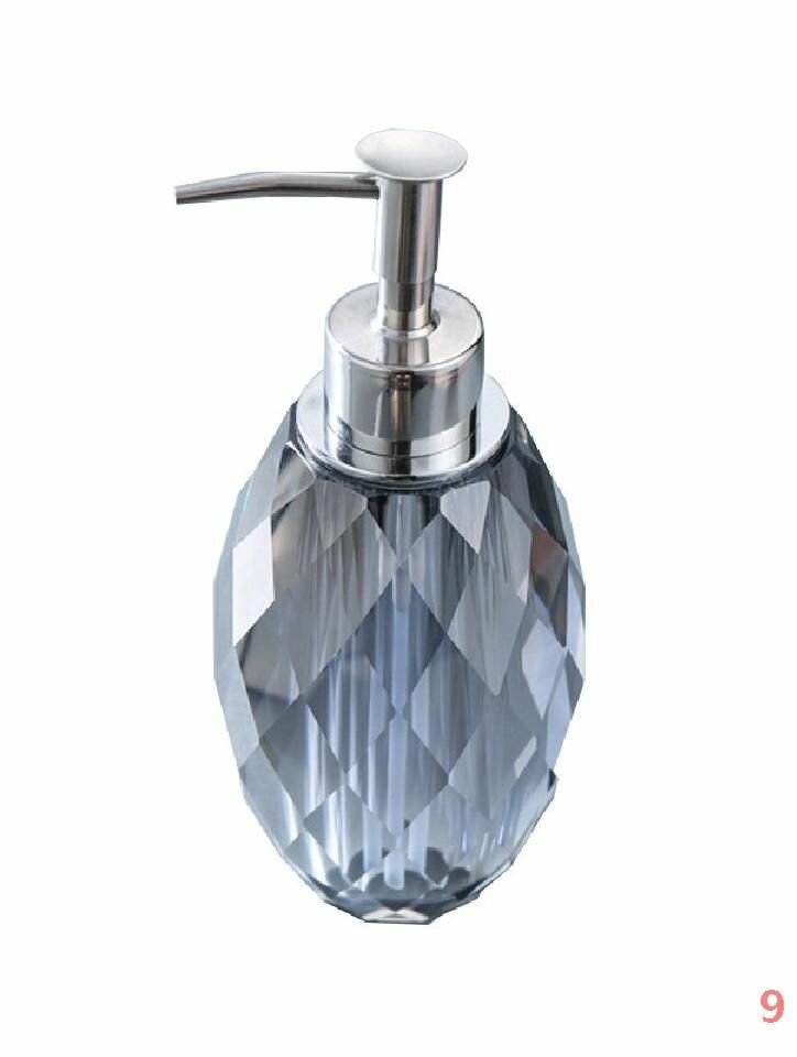 Дозатор для жидкого мыла овальный Kassatex Smoke