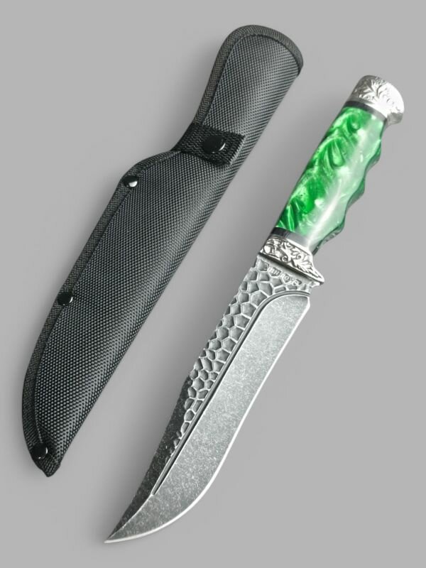 Нож туристический Охотник (зеленый, тканевый чехол)