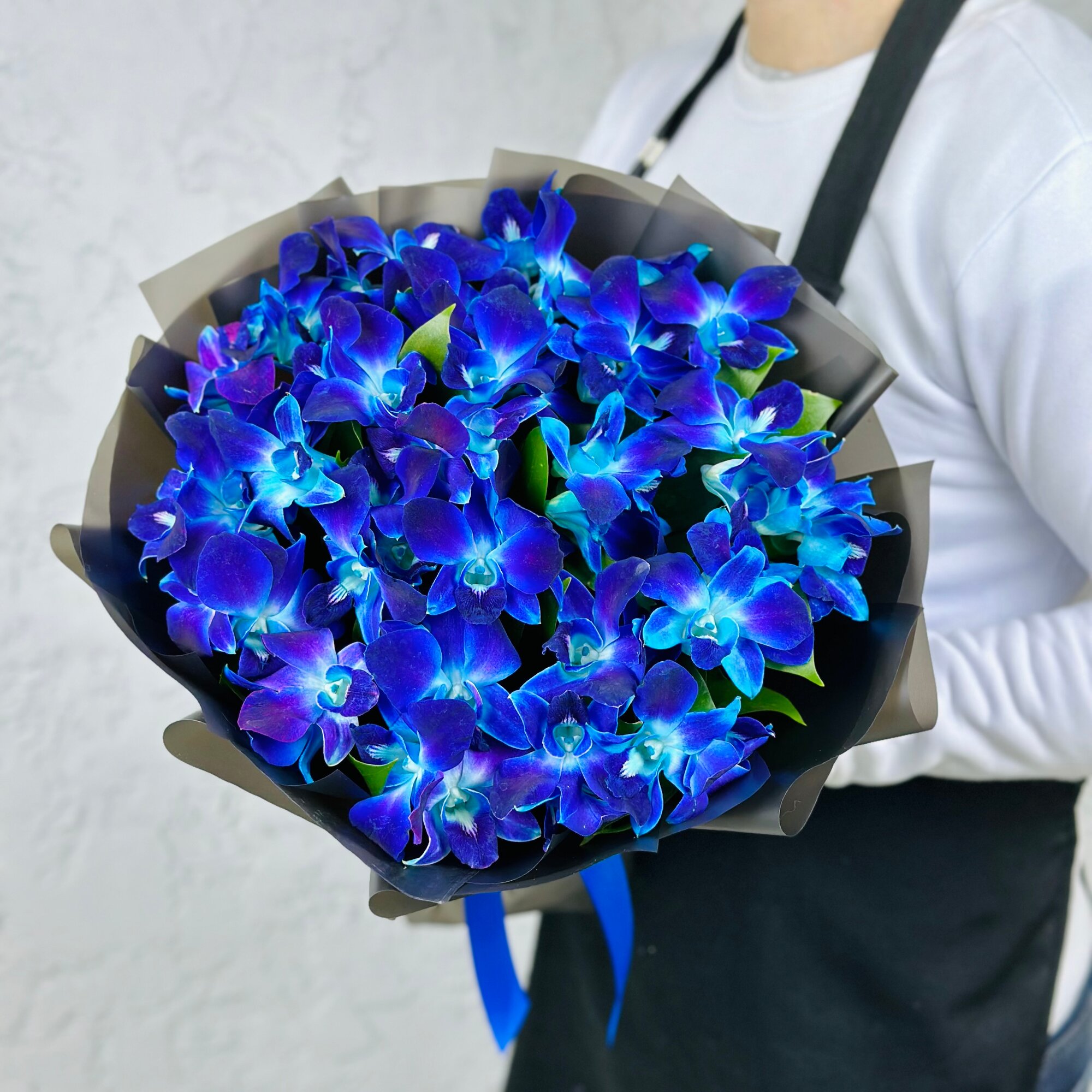 Монобукет Rybe-Flowers "Космические орхидеи", 51 цветок, 40см, L — фото 1