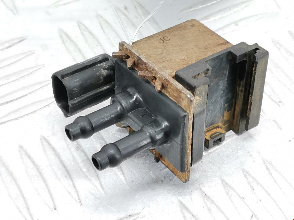 Клапан вентиляции топливного бака Daewoo Lanos 96311368 арт. 1961313