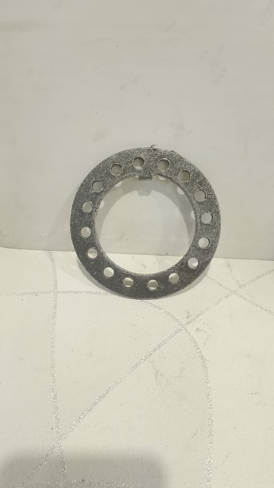 Шайба опорная задней ступицы КАМАЗ