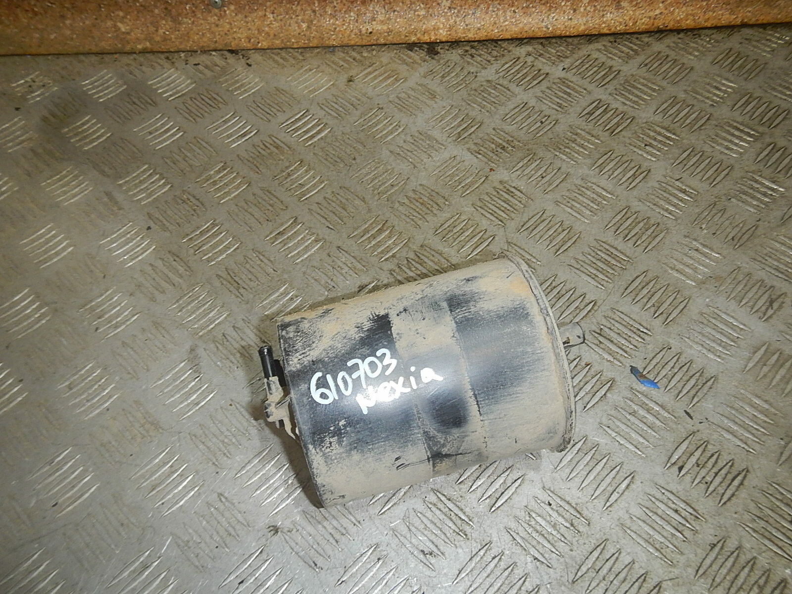 Б/У Абсорбер (фильтр угольный), Daewoo (Дэу)-NEXIA (07-16) DAEWOO NEXIA (07-16) 1,5 Без видимых повреждений. 610703 GENER...