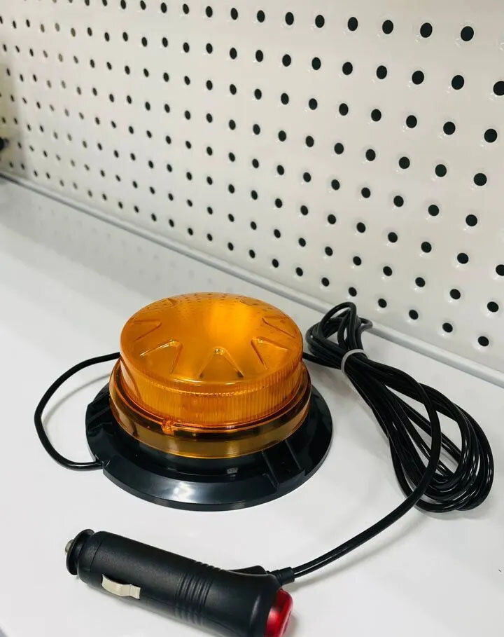 Светодиодный маяк большой 8 режимов желтый плоский