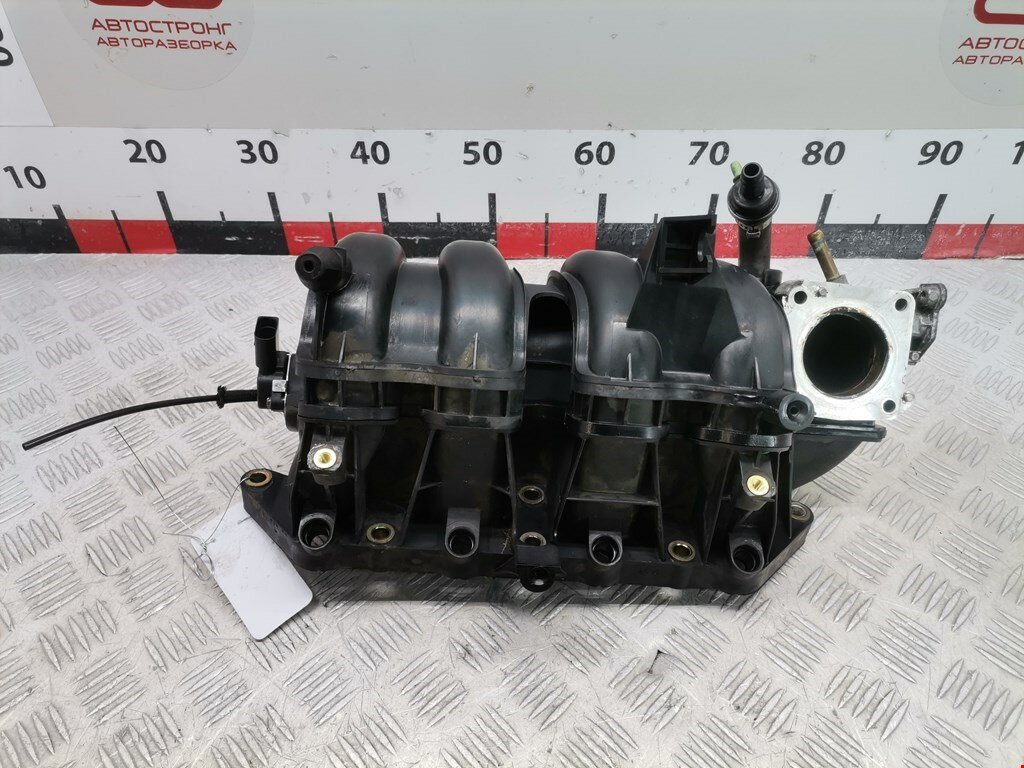 Коллектор впускной Volkswagen Polo 3 036129711BR арт. 2003989