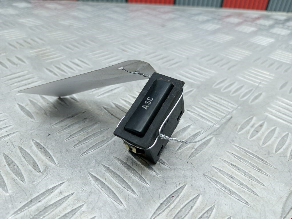 Кнопка антипробуксовочной системы BMW 3-Series (E46) 61316901591 арт. 1912094