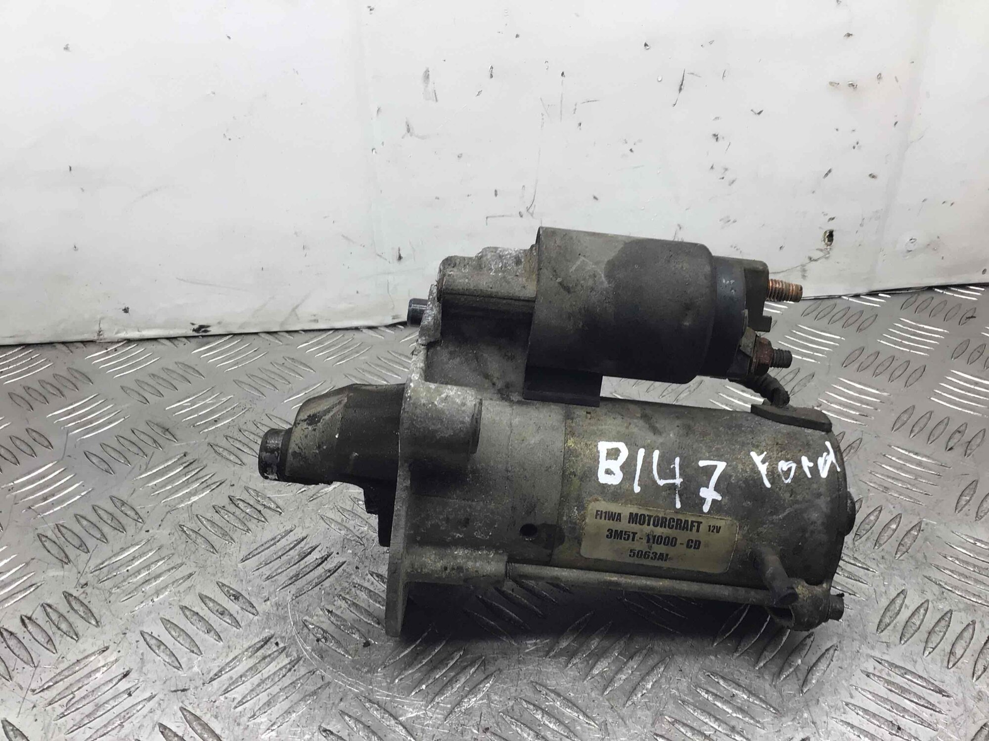 Б/У Стартер Ford Focus 1 поколение [рестайлинг] (2001-2005) 2005 г.