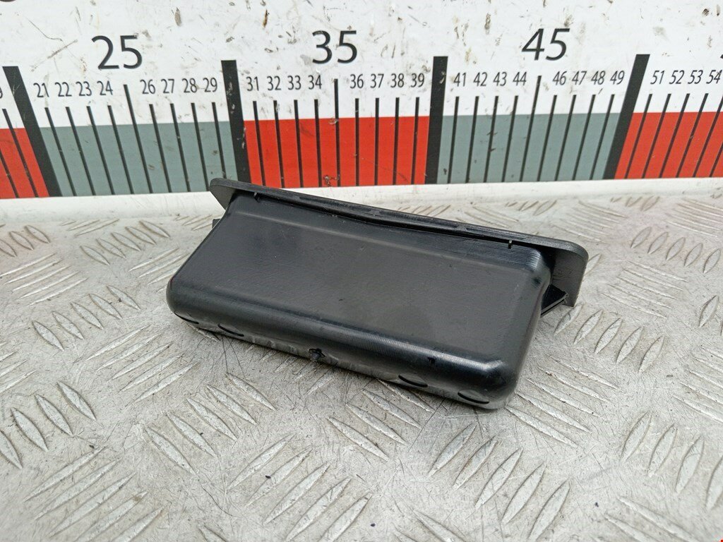 Бардачок (вещевой ящик) BMW 5-Series (E39) 51168210445 арт. 2174910