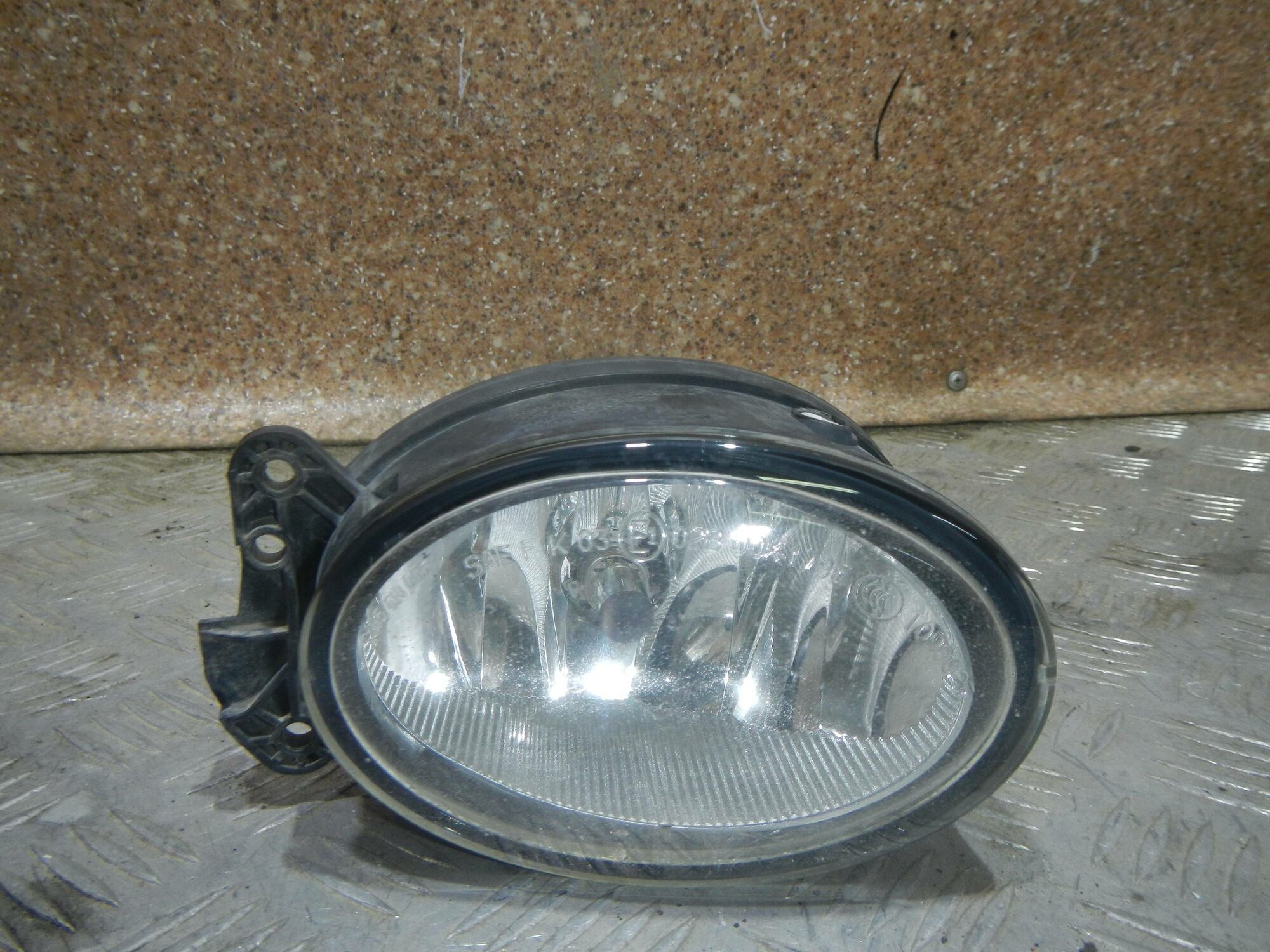 Б/У Фара противотуманная правая, Merсedes-Benz (Мерседес)-MERCEDES (W164) (ML) M-KLASSE (05-11) MERCEDES (W164) (ML) M-KLASSE...