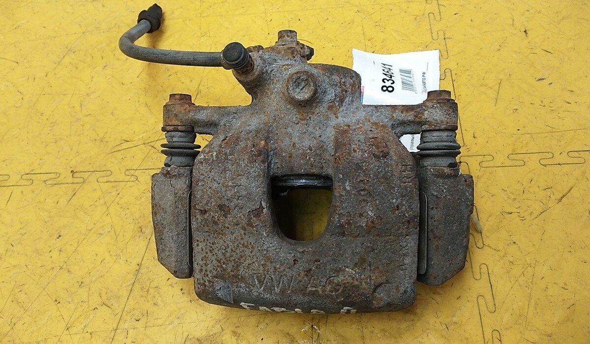 Суппорт передний Fabia II Skoda 6RF615124