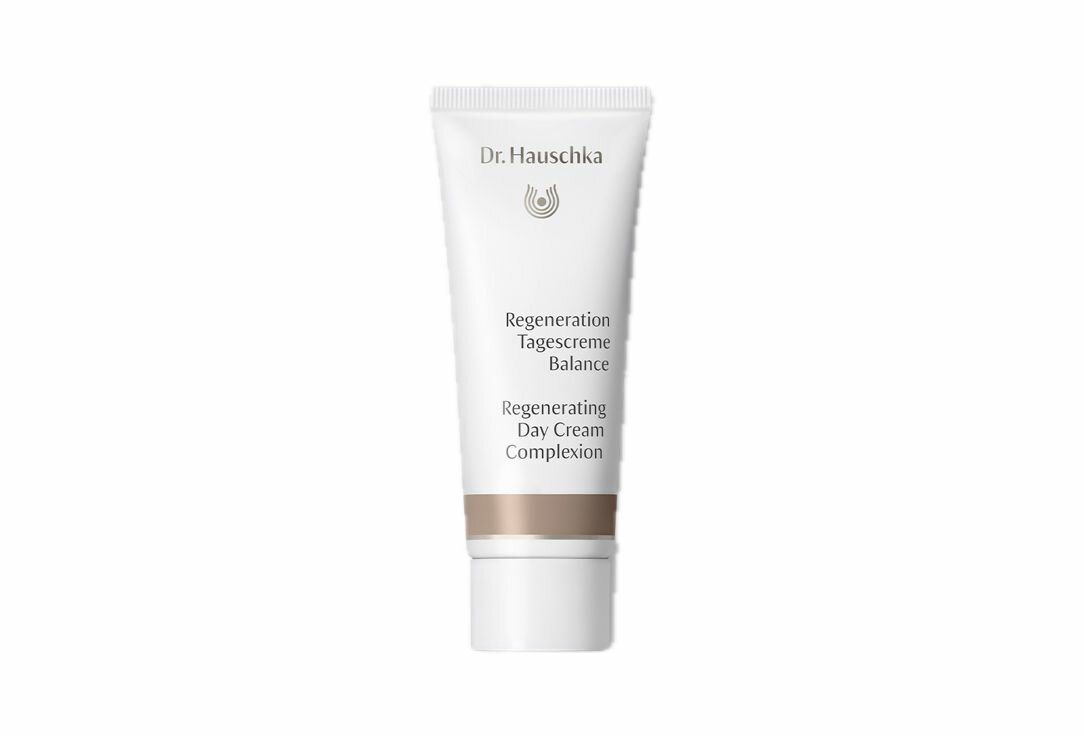 DR.HAUSCHKA Регенерирующий тональный крем Regenerating Day Cream Complexion