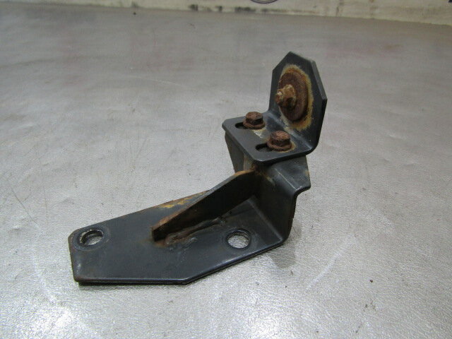 Кронштейн выхлопной трубы Iveco Eurocargo